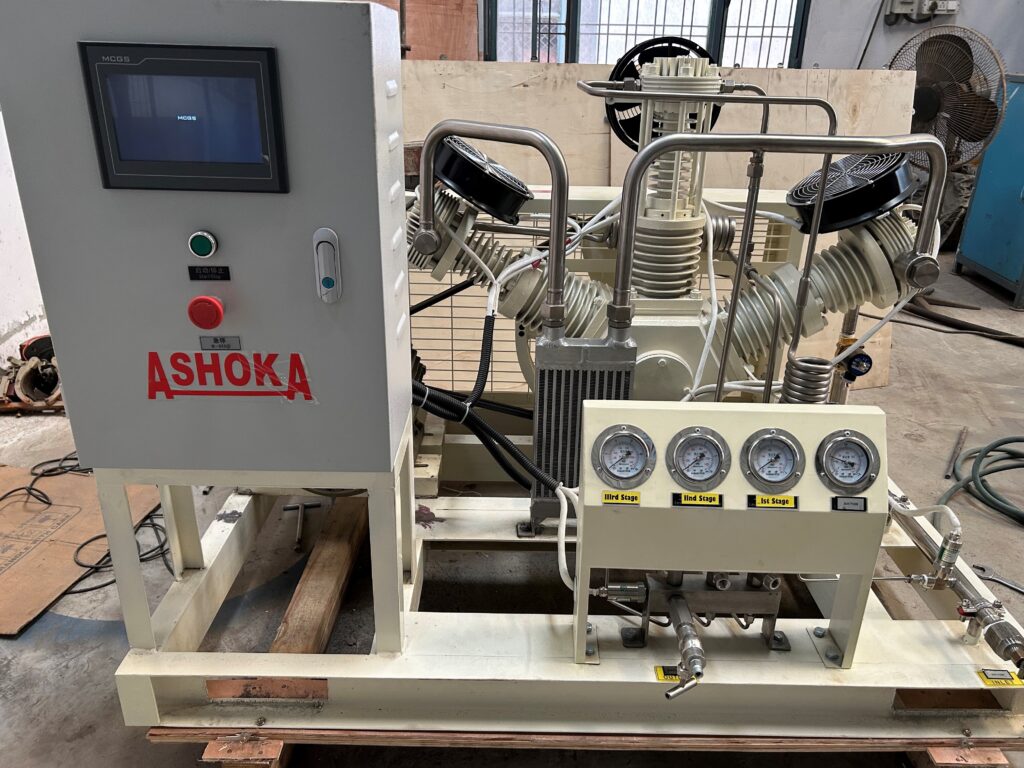 Air cooled compressor for oxygen | Industrial Compressors and Cryo Pumps